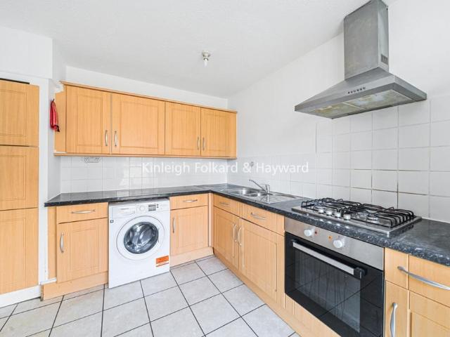 Hotspur Street, Kennington, London, SE11 4 bed maisonette to rent £3,850 pcm £888 pw