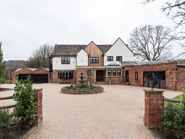 Hough Lane, Alderley Edge, Cheshire 4 bed detached house to rent £17,500 pcm £4,038 pw