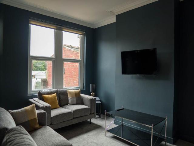 Hough Lane Room 3, Bramley, Leeds