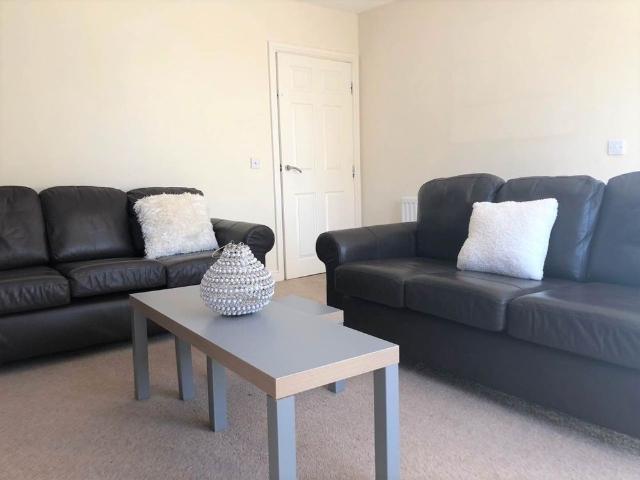 Hough Lane Room 1, Bramley, Leeds
