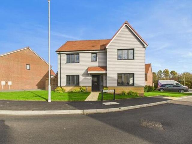 Houghton Way, Stilton, 4 Bedroom Detached