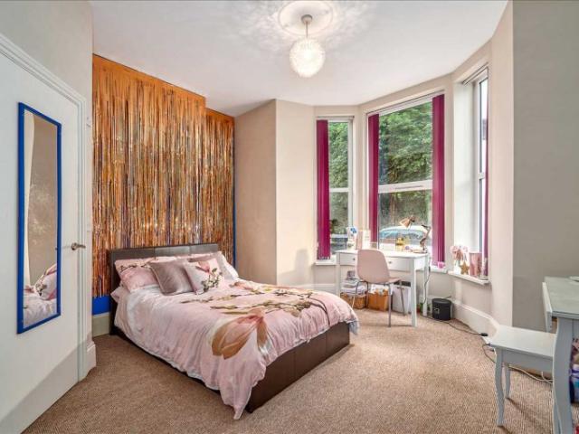 Houndiscombe Road, Plymouth, 9 bedroom, Terraced