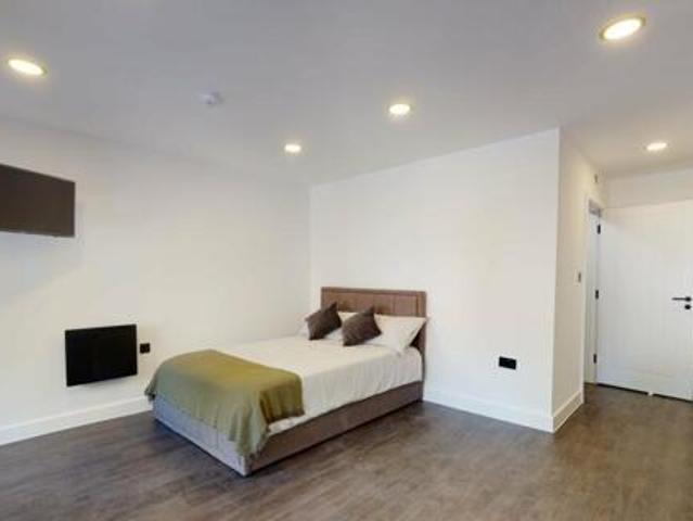 Hounds Gate, City Centre, Studio Flat For