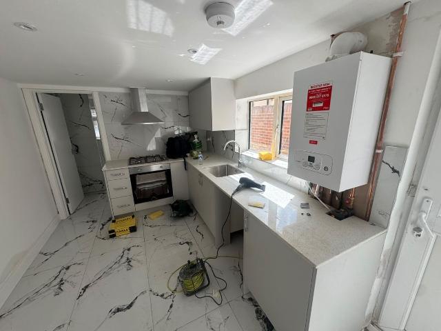 Hounslow TW3, 4 bed terraced house to rent, £2,500 pcm | PrimeLocation