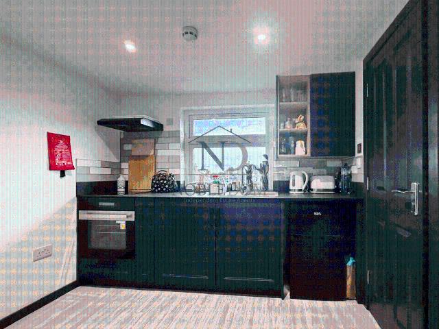 Hounslow TW3, Studio to rent, £1,300 pcm | PrimeLocation