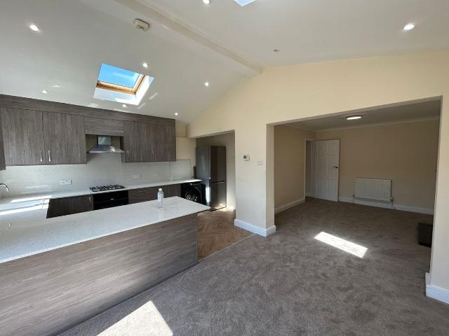 Hounslow TW5, 6 bed semi detached house to rent, £4,000 pcm | PrimeLocation
