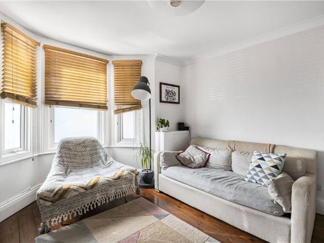 Hounslow Road, Hanworth, Feltham, TW13 6AA