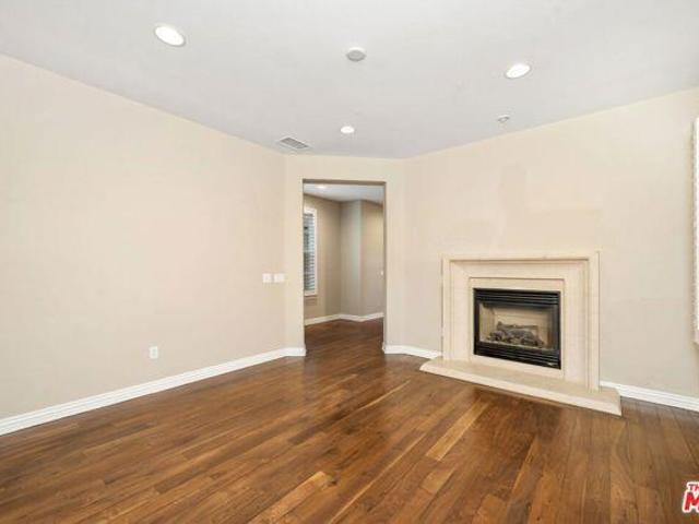 house 4 bedroom, Calabasas CA 91302 DS88314111