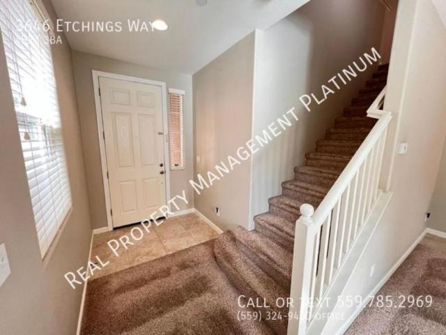 house 4 bedroom, Clovis CA 93619 DS89616056