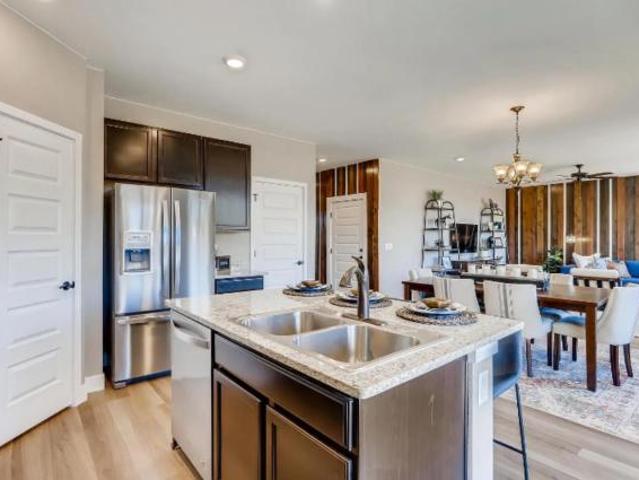 house 4 bedroom, Aurora CO 80018 DS88067927