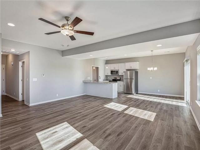 house 4 bedroom, Blue Springs MO 64064 DS79142591