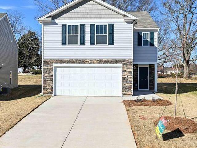 house 4 bedroom, Greer SC 29651 DS87357342