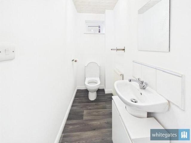 House 4 Bedroom For Rent Bradford West Yorkshire 1500 ELS101586894