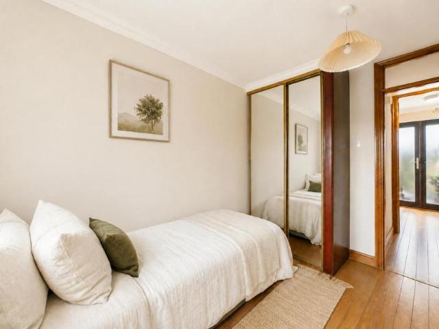 House 4 Bedroom For Rent Enfield Enfield 6500 ES103061601