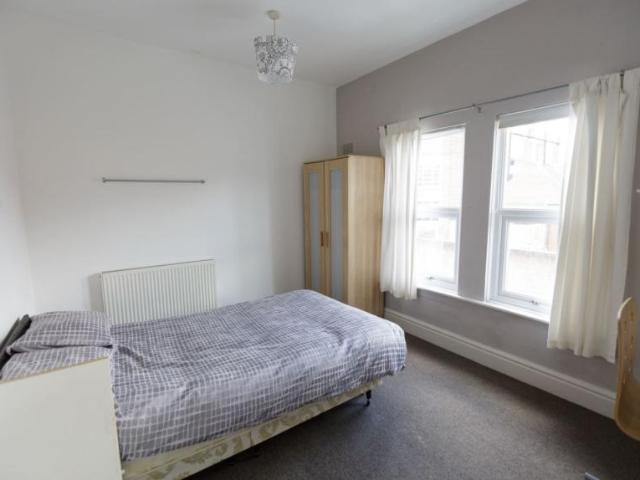 House 4 Bedroom For Rent Edgbaston West Midlands 1421 ES98286472