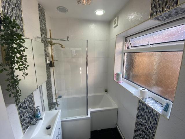 House 4 Bedroom For Rent Edgbaston West Midlands 2167 ES98286060