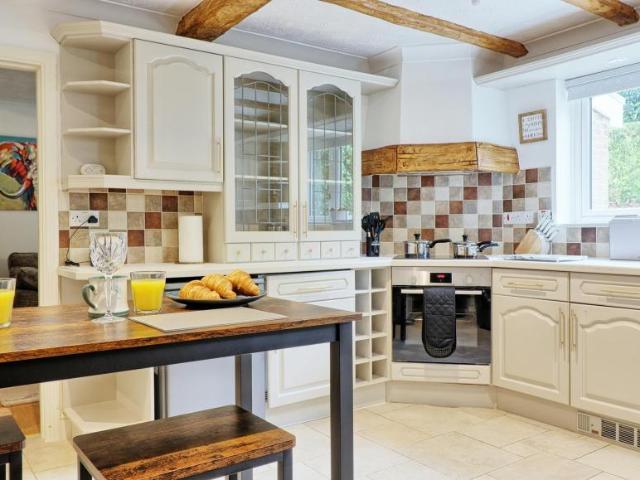 House 4 Bedroom For Rent Epping Epping 4000 ES99373876