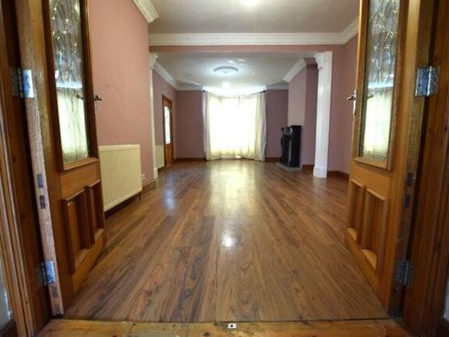 House 4 Bedroom For Rent Epping Forest London 2975 ES101961674