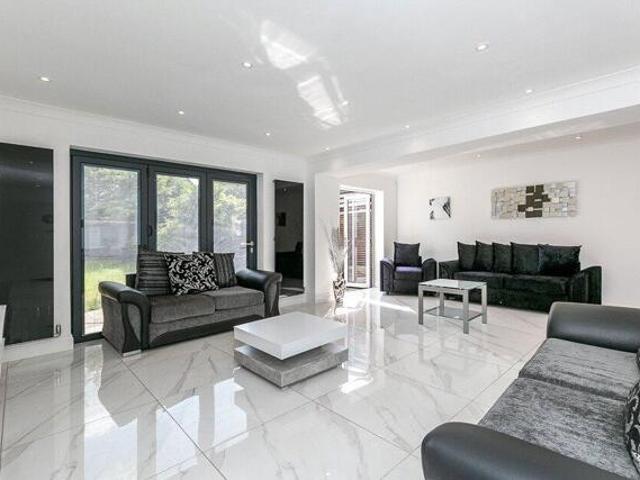 House 4 Bedroom For Rent Epsom Surrey 4500 ES101962730