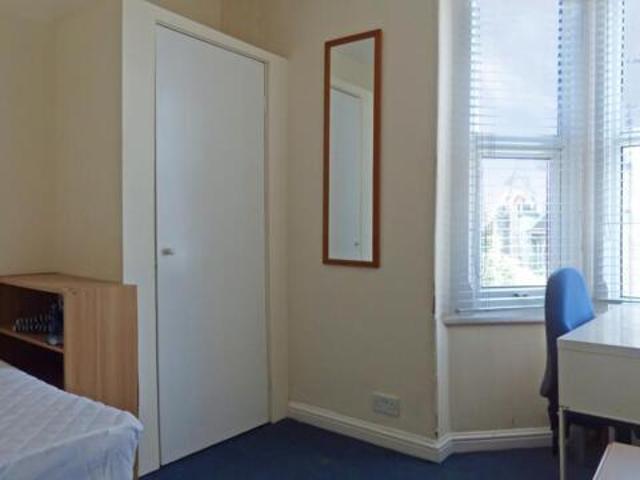 House 4 Bedroom For Rent Oxford Oxfordshire 3116 ES99890530