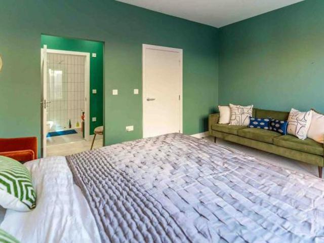 House 4 Bedroom For Rent London London 13000 ES79625621