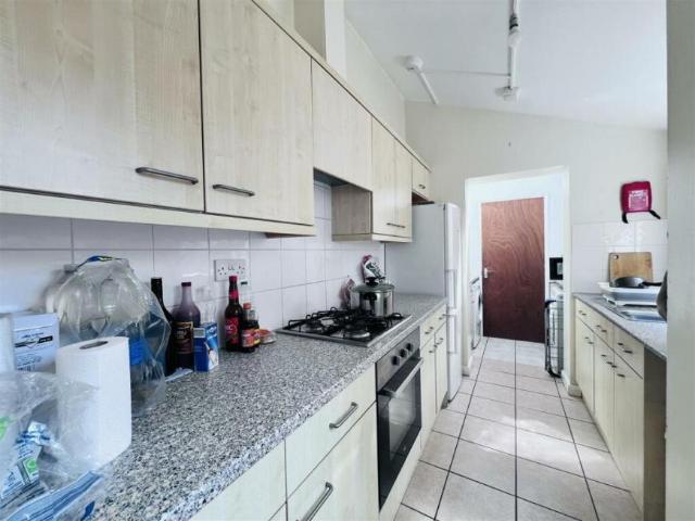 House 4 Bedroom For Rent Lenton East Midlands 1907 ES98286075
