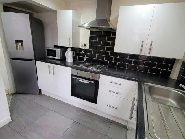 House 4 Bedroom For Rent Liverpool Liverpool 1500 ELS77488397