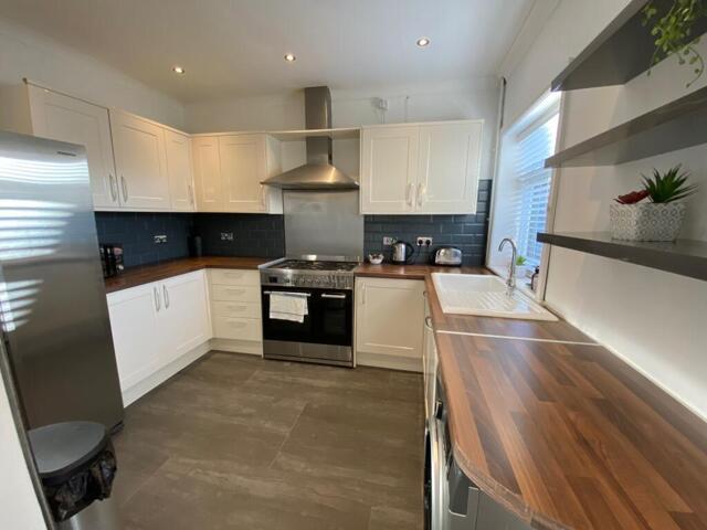 House 4 Bedroom For Rent Newcastle Under Lyme Staffordshire 1690 ELS101063753