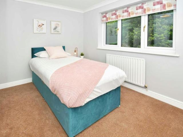 House 4 Bedroom For Rent Newcastle Upon Tyne Newcastle Upon Tyne 3600 ELS91126256