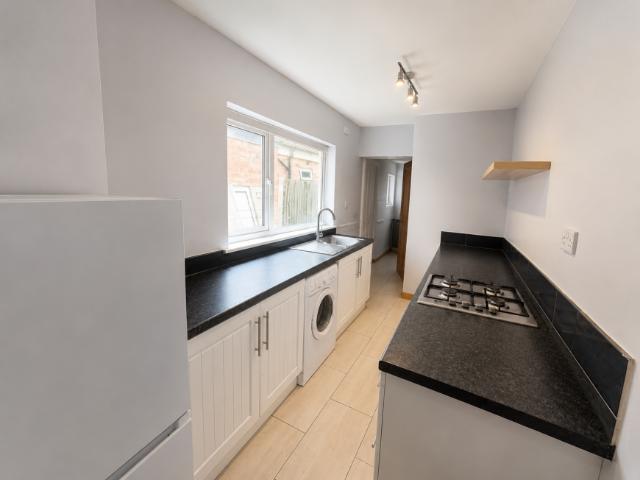 House 4 Bedroom For Rent Selly Oak West Midlands 1895 ES102952261