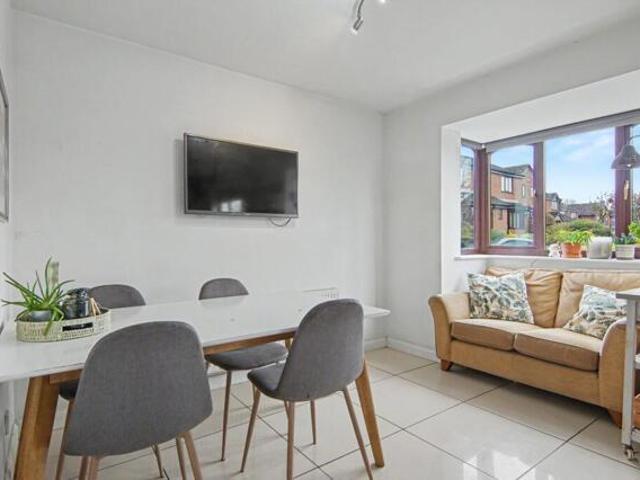 House 4 Bedroom For Sale Coventry Coventry 400000 ELS101674905