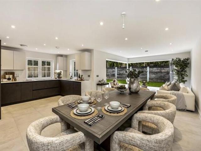 House 4 Bedroom For Sale Cobham Surrey 1400000 ELS100023793