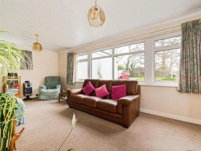 House 4 Bedroom For Sale Colden Common Colden Common 425000 ES100987875