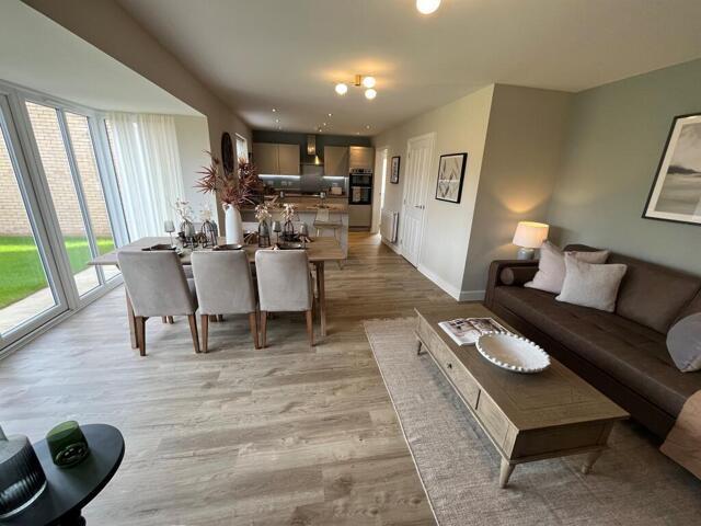 House 4 Bedroom For Sale Colsterworth Colsterworth 400000 ELS99572040