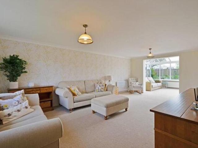 House 4 Bedroom For Sale Cornwell Cornwall 400000 ES99290046