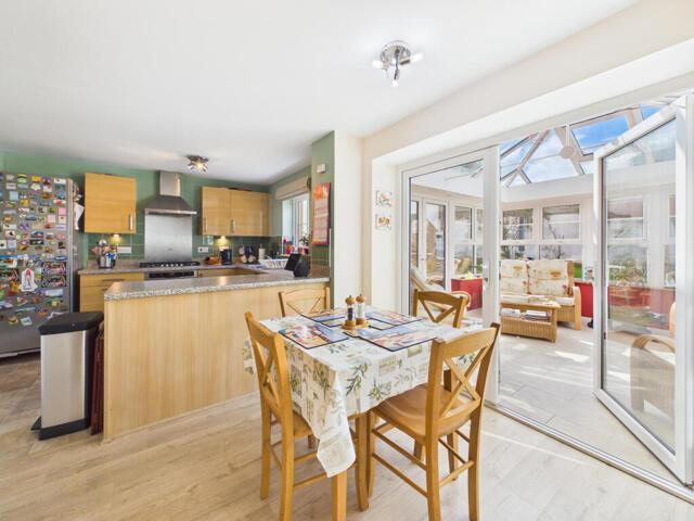 House 4 Bedroom For Sale Cornwell Oxfordshire 425000 ES101675717