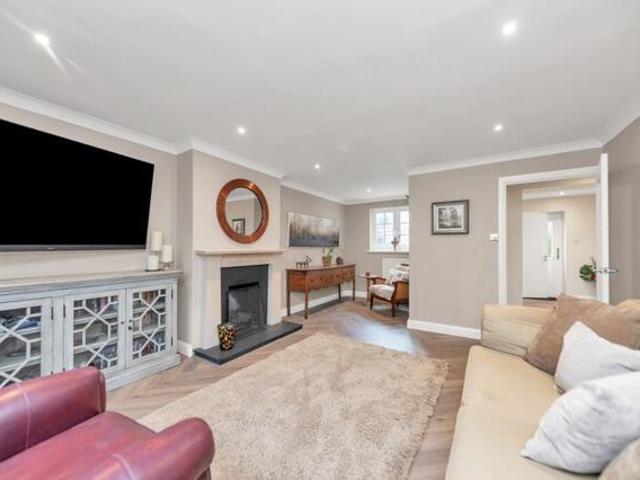 House 4 Bedroom For Sale Cambridgeshire Cambridgeshire 750000 ES99608369