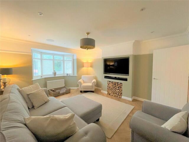 House 4 Bedroom For Sale Cannock Staffordshire 360000 ELS99840383