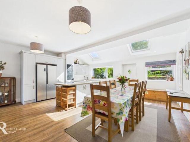 House 4 Bedroom For Sale Chapel En Le Frith Derbyshire 450000 ELS100685233