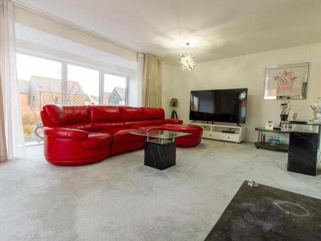 House 4 Bedroom For Sale Chelmsford Essex 950000 ES100579009