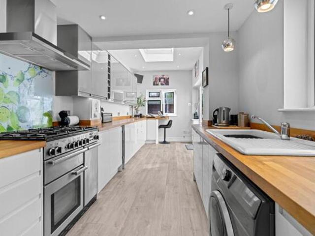 House 4 Bedroom For Sale Cheltenham Gloucestershire 525000 ELS100786871