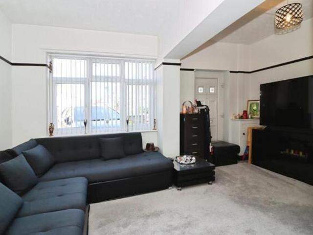 House 4 Bedroom For Sale Chesterfield Derbyshire 399995 ELS101025984