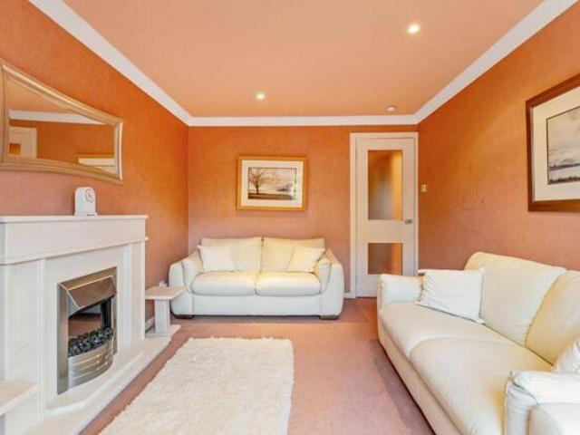House 4 Bedroom For Sale City Of Edinburgh City Of Edinburgh 695000 ES100824976