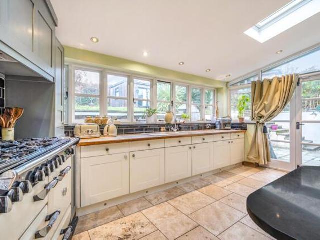 House 4 Bedroom For Sale Cleobury Mortimer Shropshire 325000 ES98118888