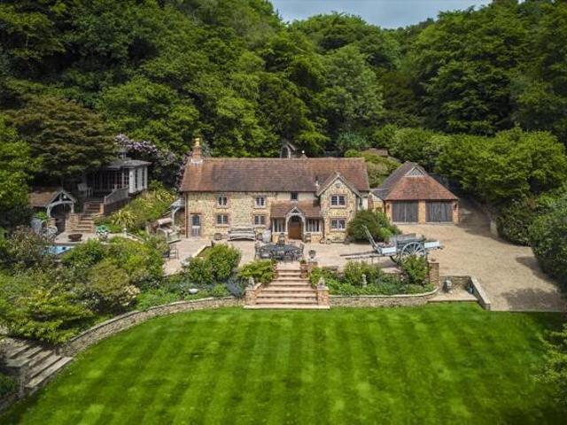 House 4 Bedroom For Sale Cranleigh Surrey 2000000 ELS100426353