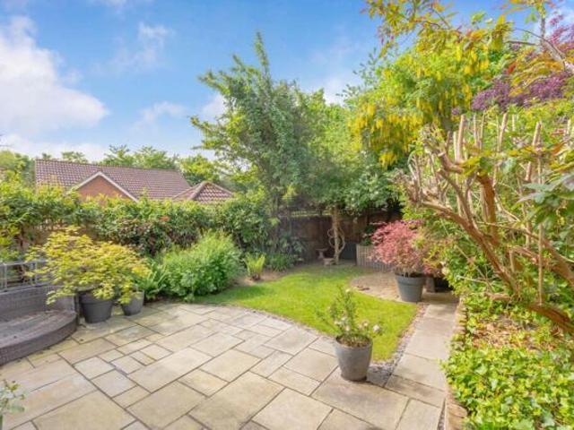 House 4 Bedroom For Sale Crowborough East Sussex 550000 ES99290351