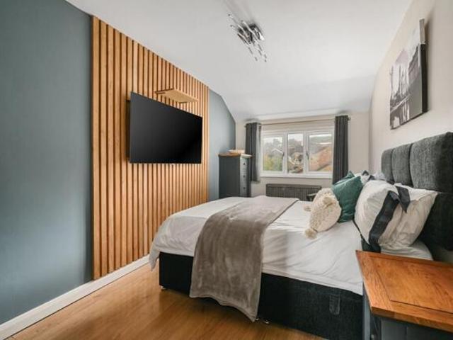 House 4 Bedroom For Sale Crowborough East Sussex 650000 ES98864583