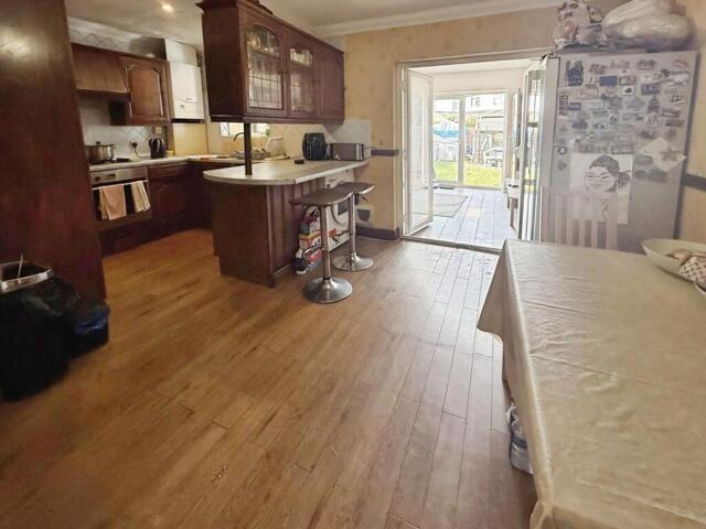 House 4 Bedroom For Sale Croydon Greater London 500000 ES101025690