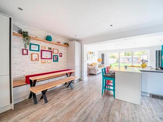 House 4 Bedroom For Sale Andover Hampshire 595000 ES98119464