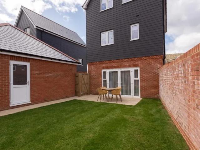 House 4 Bedroom For Sale Abbey Barn Park High Wycombe 765000 ES102596778